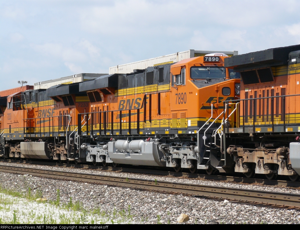 BNSF 7890